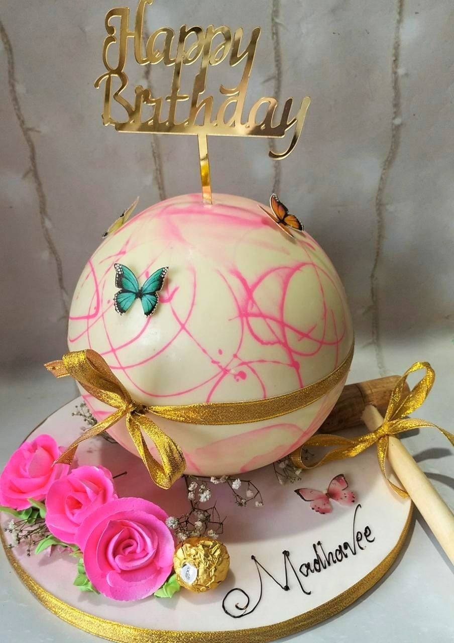 Floral Pink Pinata Cake – legateaucakes