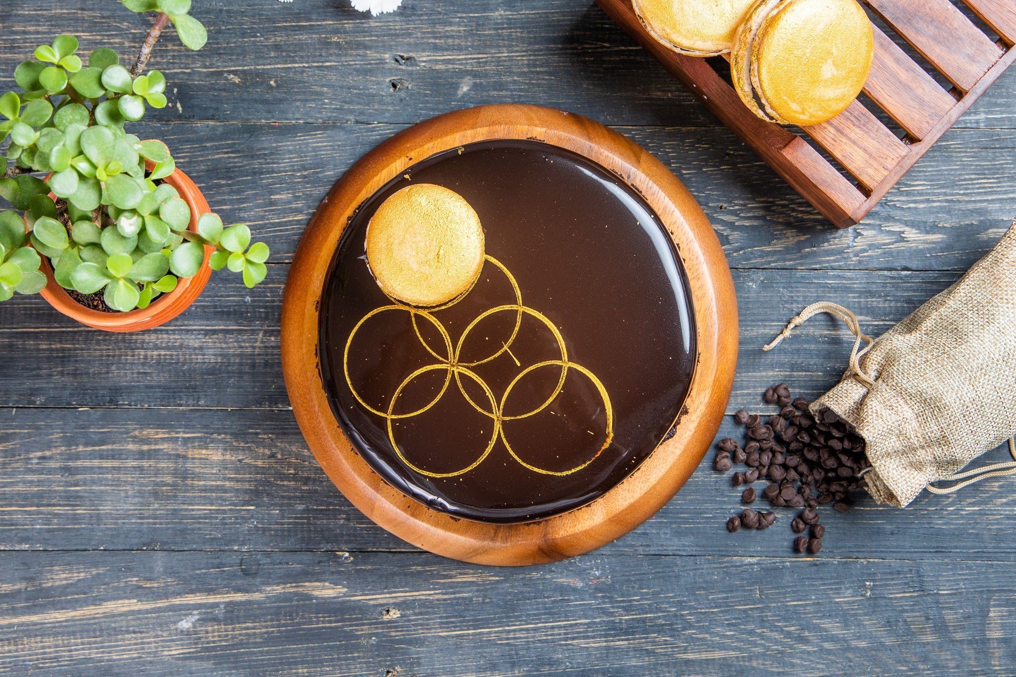 Dark Chocolate Fantasy – legateaucakes